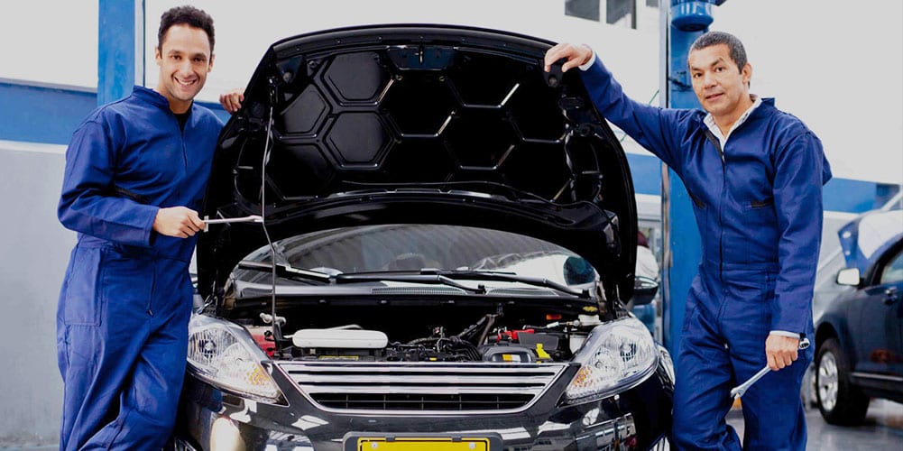 10 Reasons to Become a Mechanic